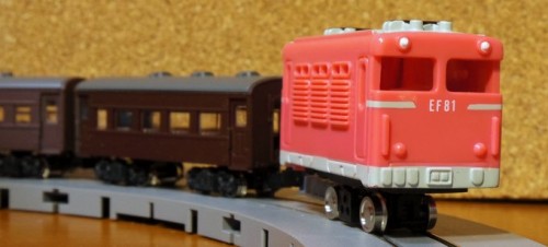 鉄コレの極小動力ユニットTM-TR02をゲット！カプセルプラレールのNゲージ化にも使える！ | オキラクウサギ