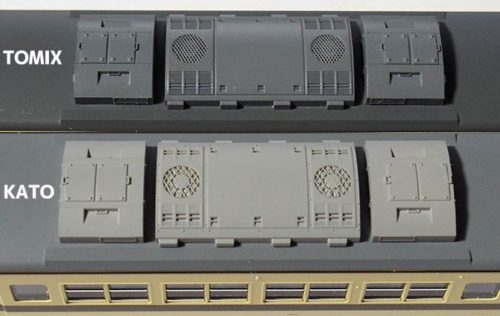 TOMIX vs KATO、117系を比較する！その2～車内・ディティール・ふたたび顔！ | オキラクウサギ